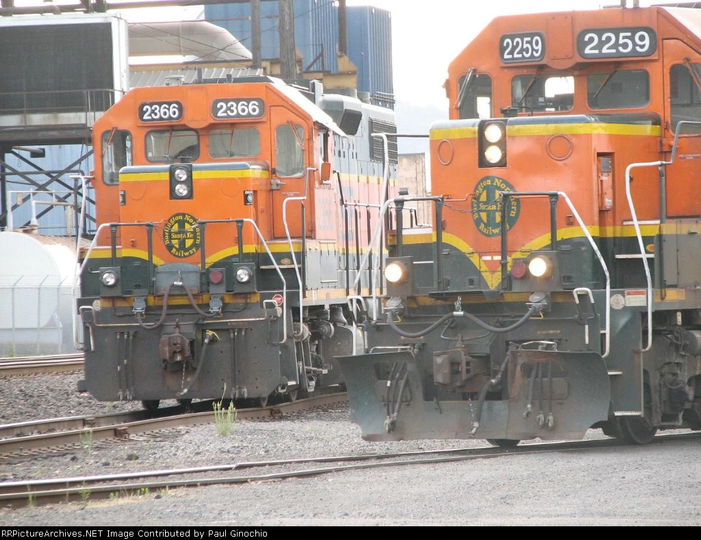 BNSF 2366